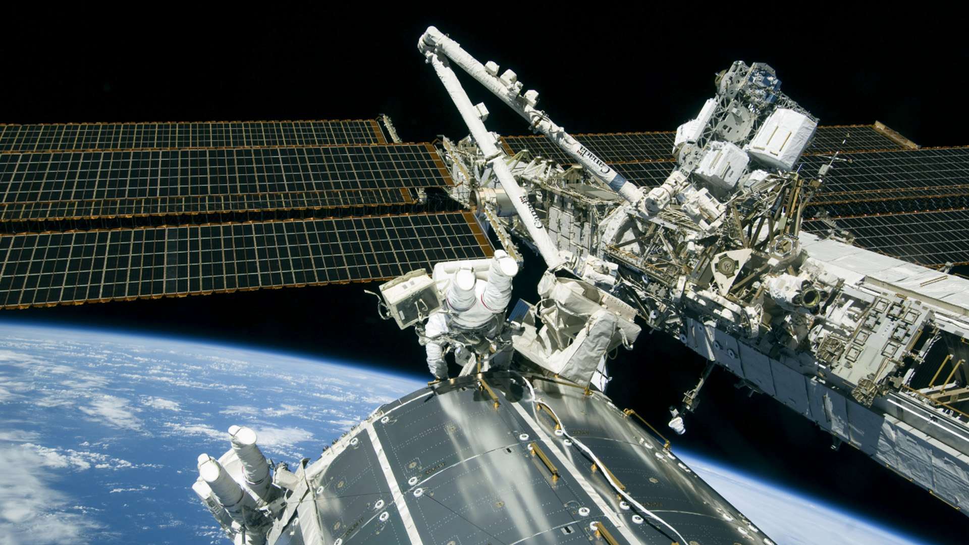 on Earth: Space-Grade Lubricants for Industry | Castrol® USA