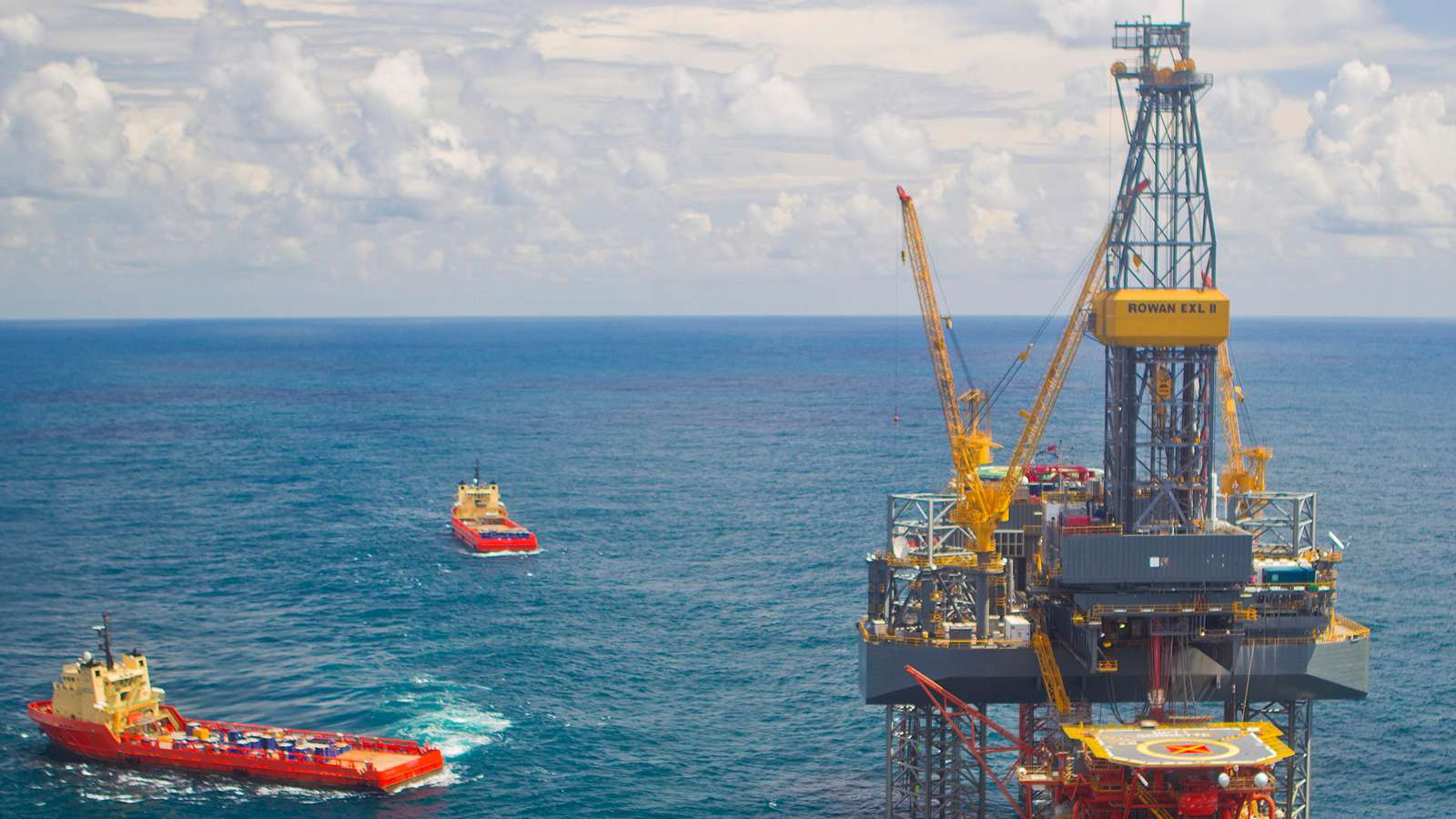 Reducing environmental risk | Oil & gas | Castrol UK & Ireland