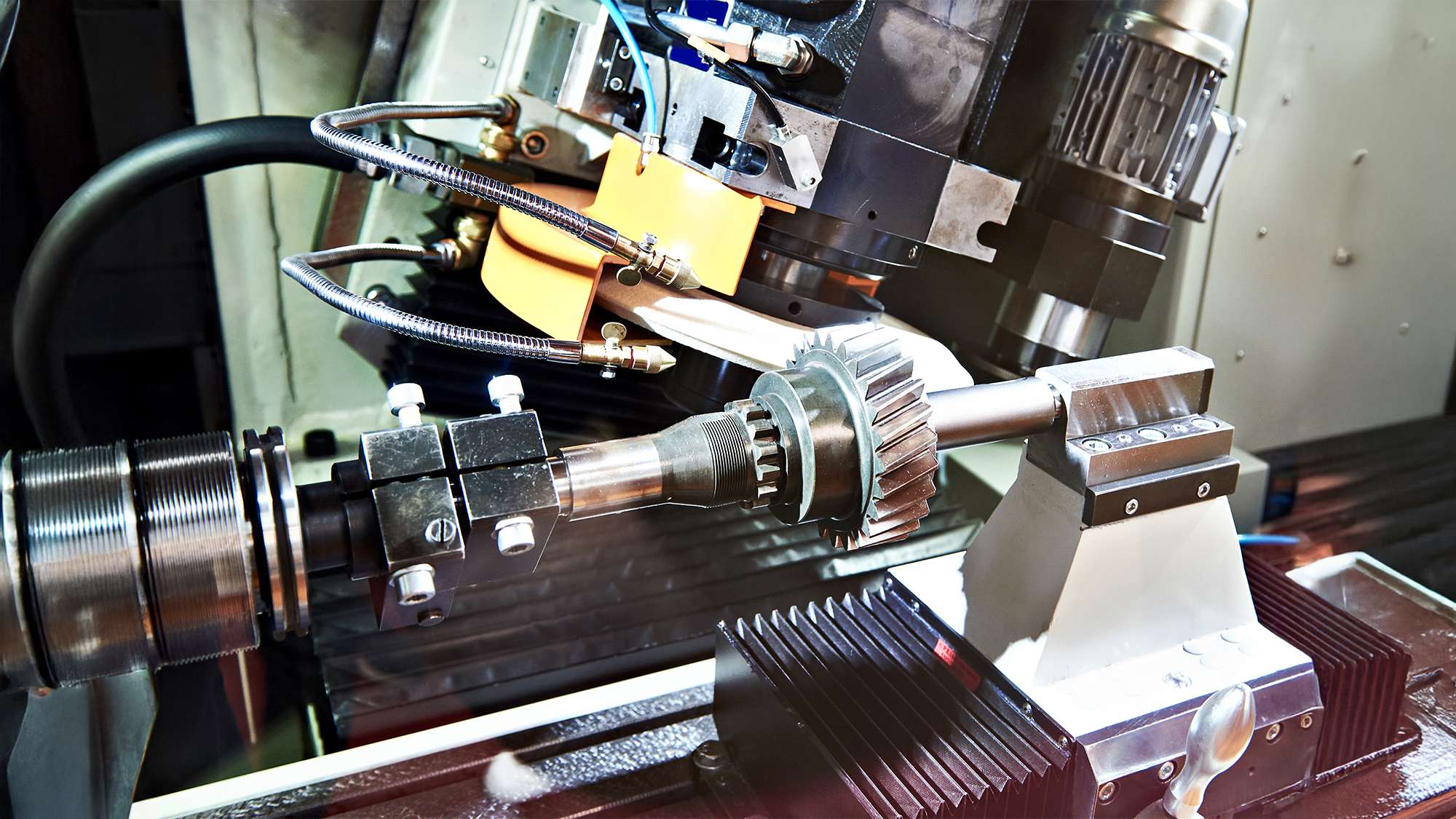 Castrol Variocut G600 HC & G650 HC: Redefining cutting fluid | Castrol ...