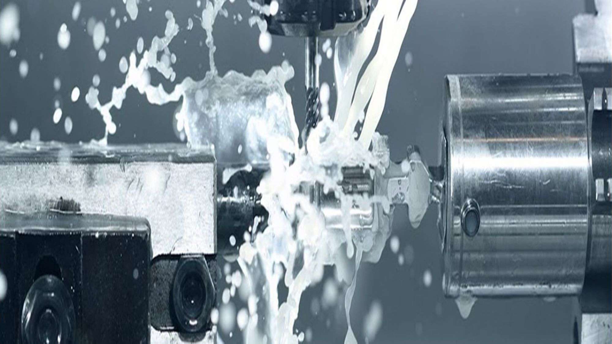 Quick Tips for Maintaining Coolant | Castrol® USA
