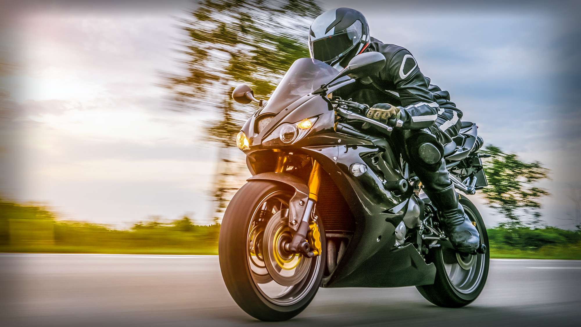 Motorcycle oil formulation | Oils & grease | Castrol South Africa