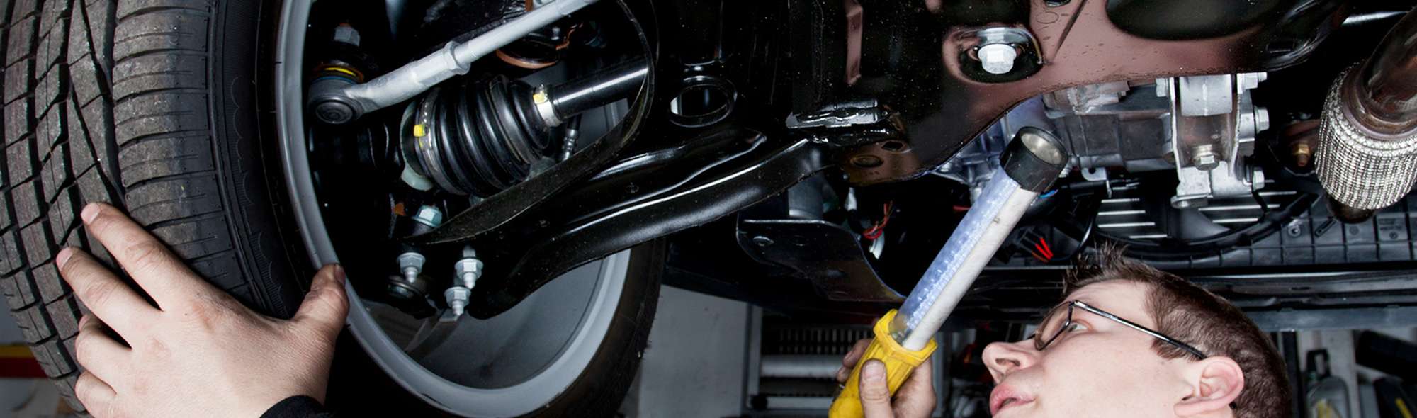 Axle & universal fluids | Engines oils | Castrol South Africa