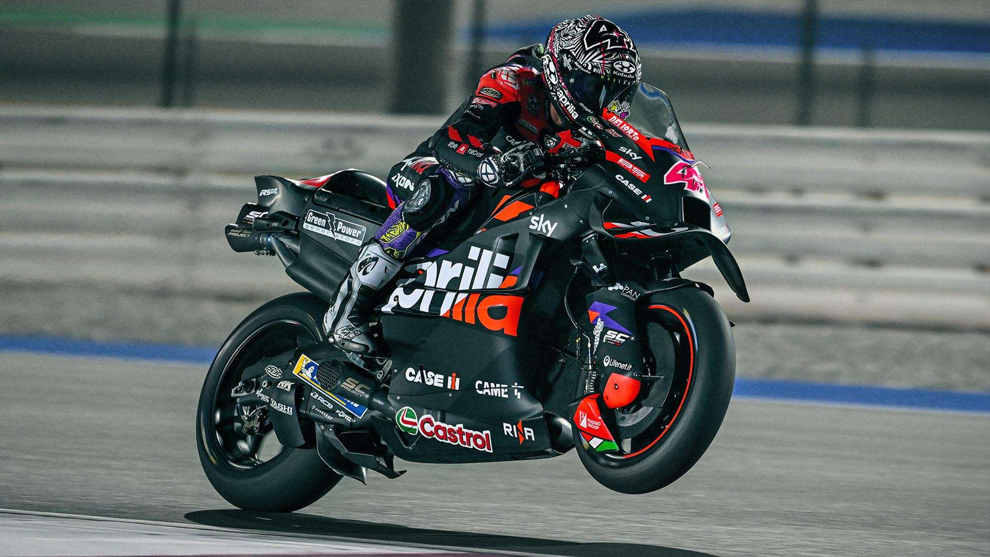 APRILIA RACING MOTOGP TEAM | United Arab Emirates (English)