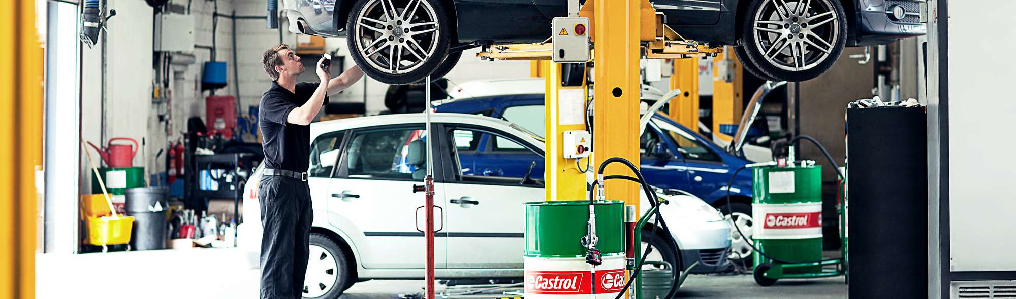 United Kingdom distributors | Automotive workshops | Castrol UK & Ireland