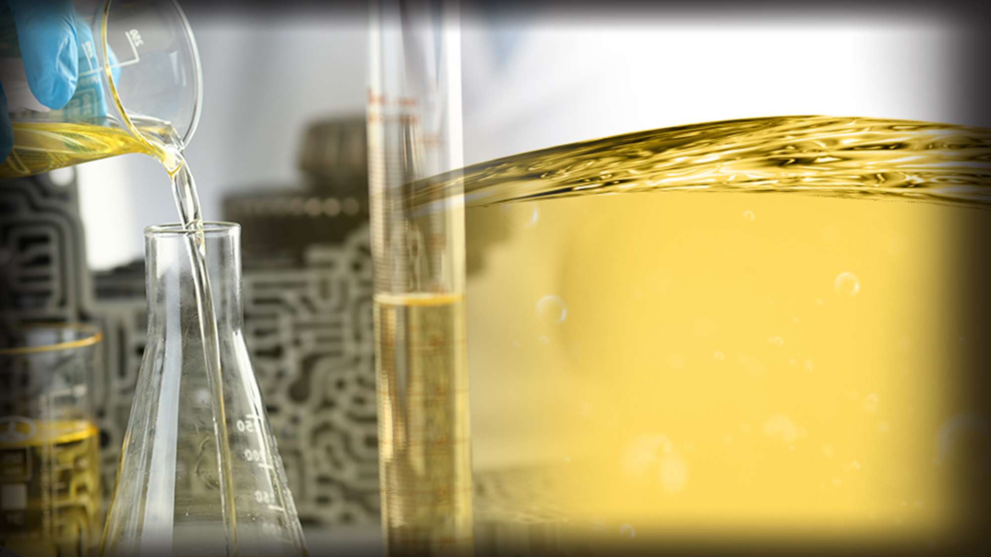 Motorcycle engine oils | Castrol Malaysia