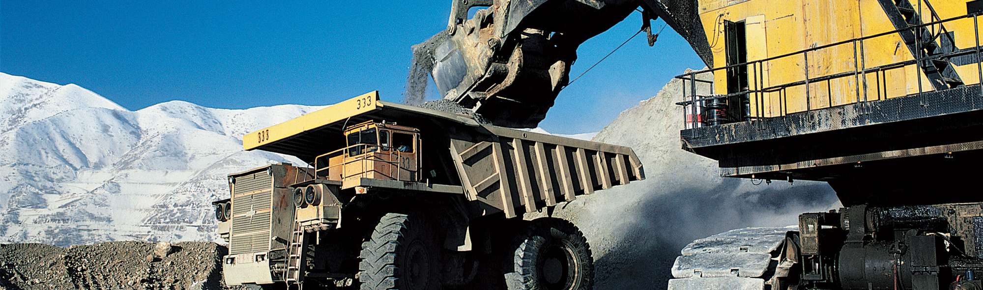 Lubricants for Mining & Quarrying Equipment | Castrol® USA