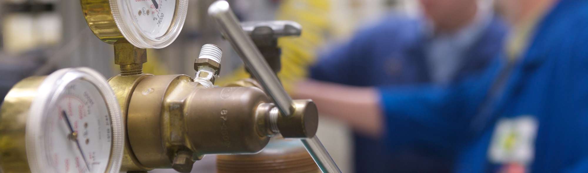 CYLINDER OILS | CASTROL