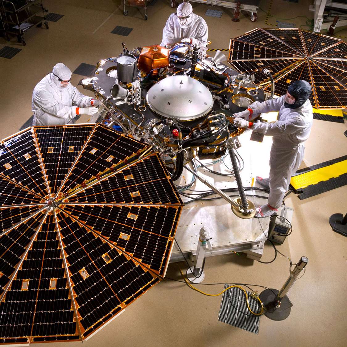 CASTROL УКРАЇНА